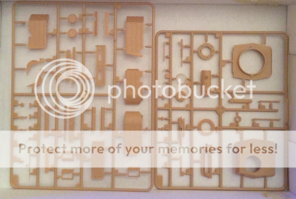 Pzkpfw.II Ausf.J (VK1601) HobbyBoss Kit No.83803 - International Scale ...