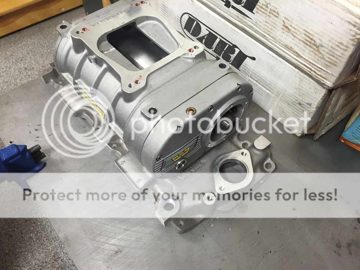 Small block Chevy supercharger weiand 144 | Great Lakes 4x4. The ...