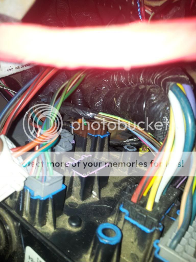 06 to 04 Harley Dash swap fuse box Upfitters - Ford Truck Enthusiasts ...