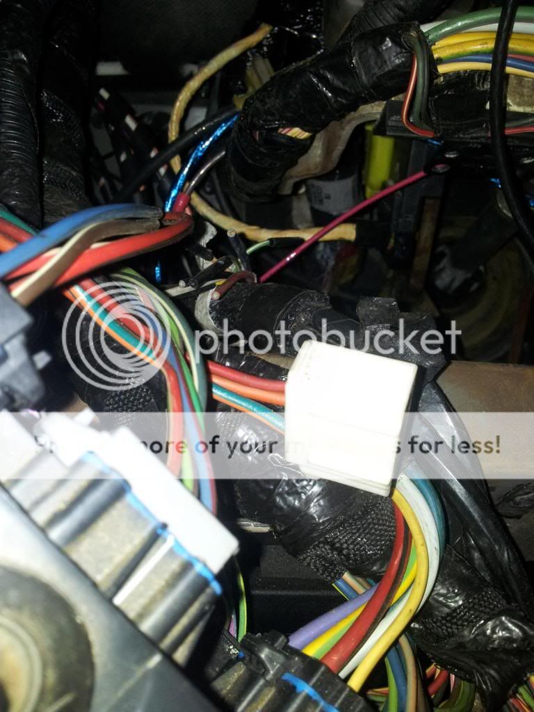 06 to 04 Harley Dash swap fuse box Upfitters - Ford Truck Enthusiasts ...